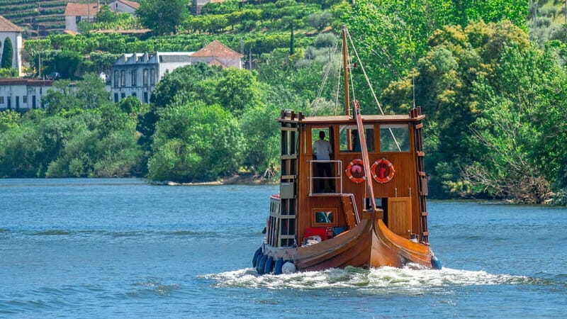 Pinhão: Rabelo Boat Cruise with a Port Tasting at a Winery - Understanding Whats Included and Whats Not