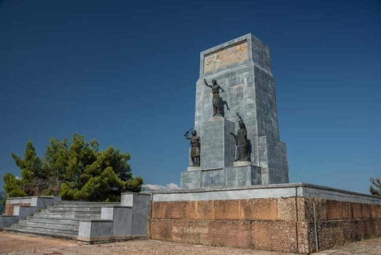 Pireas/Athens: Kalavryta Full-Day Tour - Riding the Odontotos Rack Railway: A Highlight of Scenic Greece