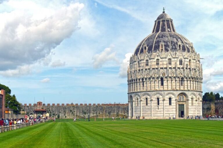 Pisa: 1.5-Hour Small Group Leaning Tower Tour with Tickets - A Deep Dive into the Experience