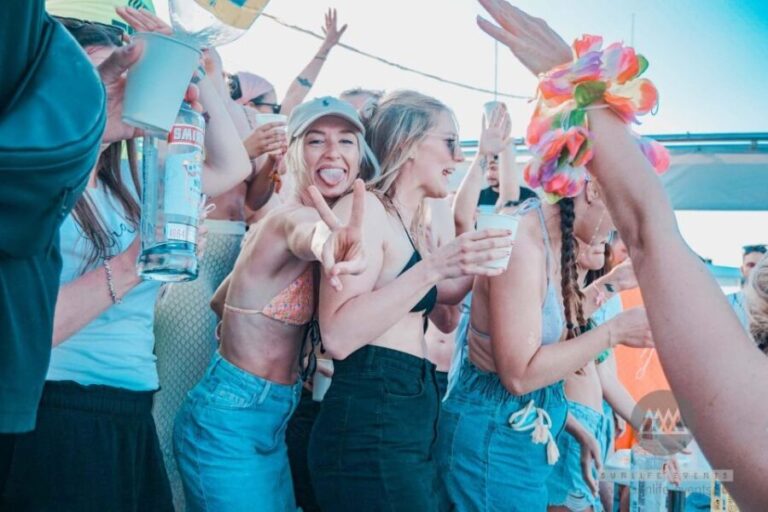 Playa de Palma: Boat Party with DJ, Buffet and Entertainment - Is It Worth the Price?