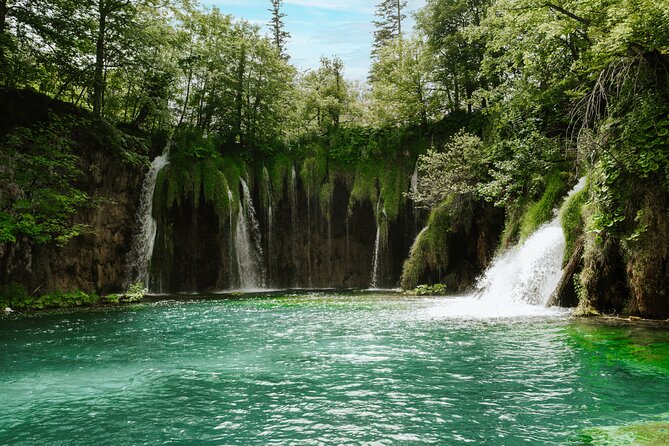 Plitvice Lakes and Rastoke Tour w/ ticket (ENG/ESP) - Key Points