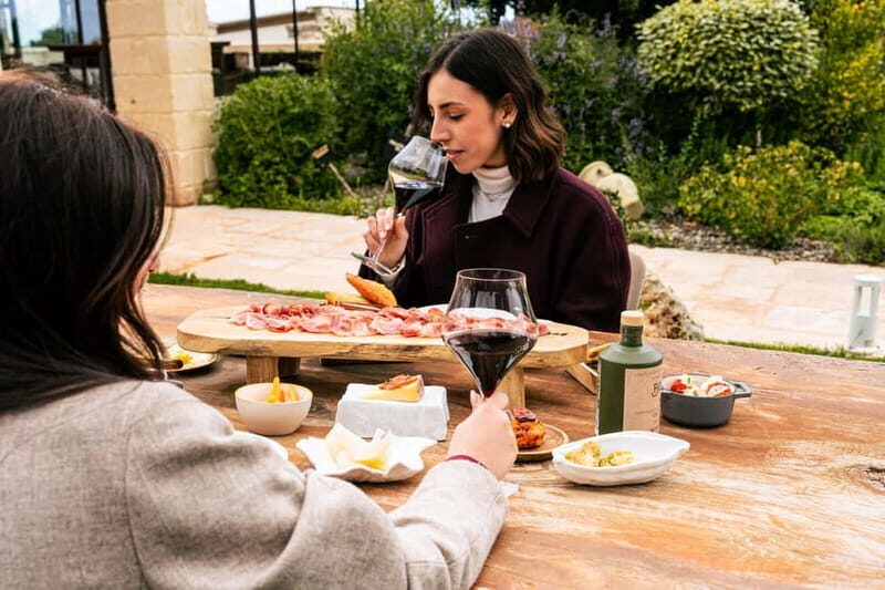 Polignano a Mare: Aperitivo in masseria with typical Apulian products - What to Expect: A Feast for the Senses