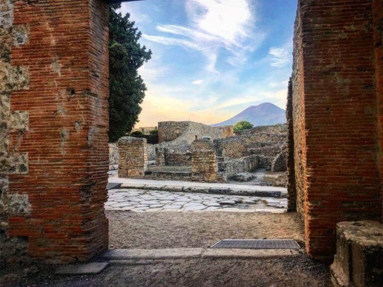 Pompeii Guided Tour with Skip the Line Entry - The Guided Experience: Whats Covered?