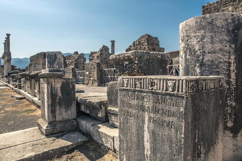 Pompeii: Private Guided Tour from Sorrento - Walking Through Pompeii: Highlights and Insights