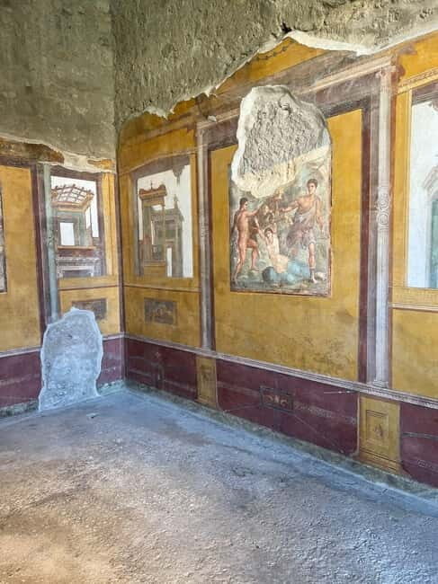 Pompeii Ruins: Guided Tour from Positano - Discovering Pompeii in Style and Comfort