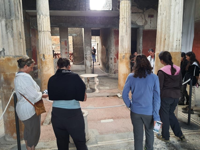 Pompeii: Skip-the-Line Tickets and Tour with Archaeologist - What to Expect on the Tour