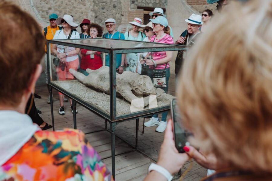 Pompeii Small Group Tour with transportation from Naples - FAQs