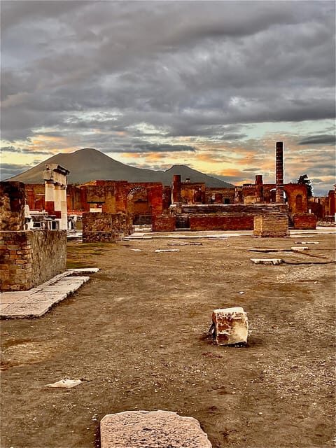 Pompeii sunset Tour: a visit away from the crowds - Detailed Breakdown of the Experience