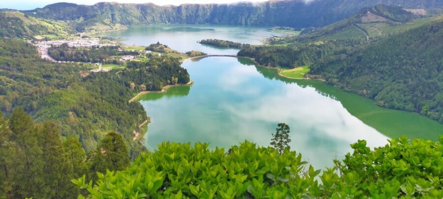 Ponta Delgada: Private Tour Sete Cidades Green e Blue Lakes - The Experience and What Youll Take Away
