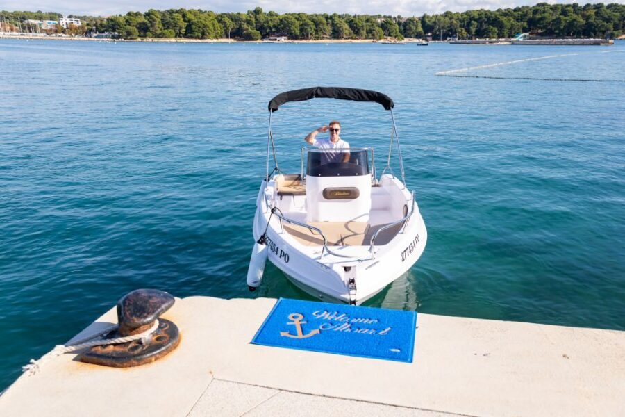 Pore: Private Snorkeling Tour with Drinks - Equipment and Safety: Practical and Peace of Mind