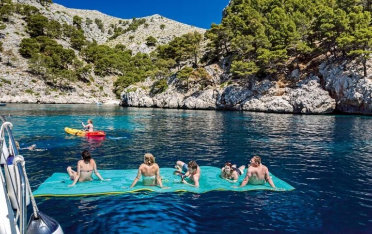 Port d'Alcudia: North Coast Catamaran Cruise with Meal - Practical Details & Considerations