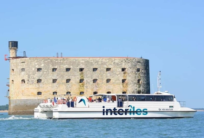 Port-des-Barques: Guided boat tour of Fort Boyard - Up Close with Fort Boyard
