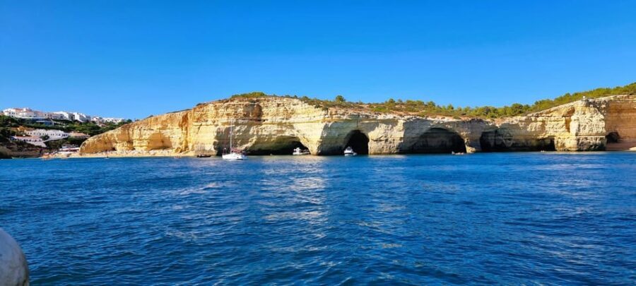 Portimão: Benagil Caves and Coast Boat Tour with Swim Stop - Discover the Algarve Coast with the Benagil Caves Boat Tour