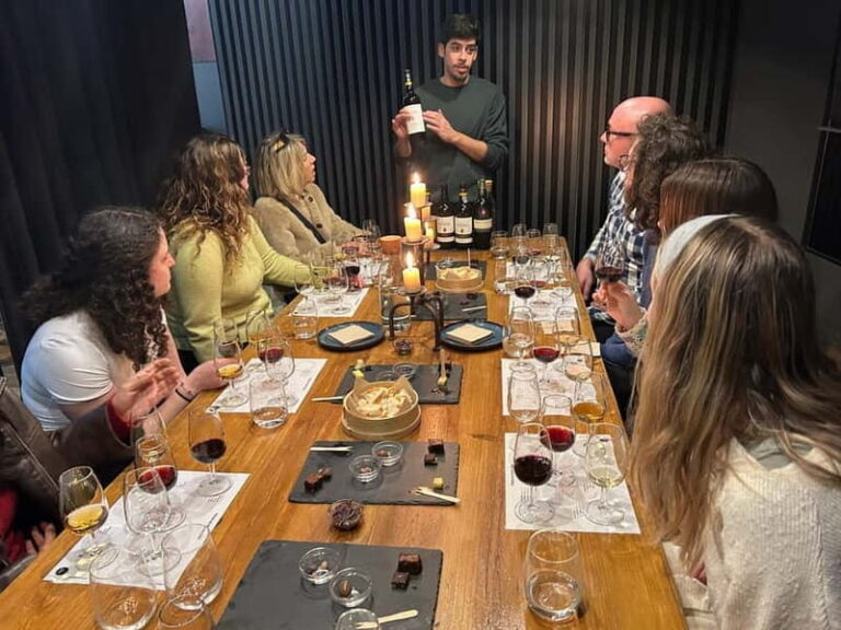 Porto: 5 Port Wine Tasting with Delicious Pairings - The Value and Price Point