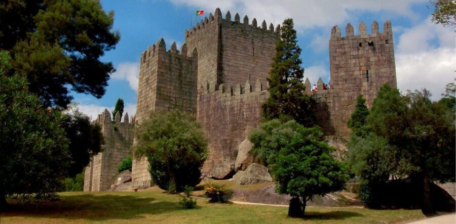 Porto - Braga - Guimarães - Porto Private Tour Half Day - Why This Tour Offers Good Value