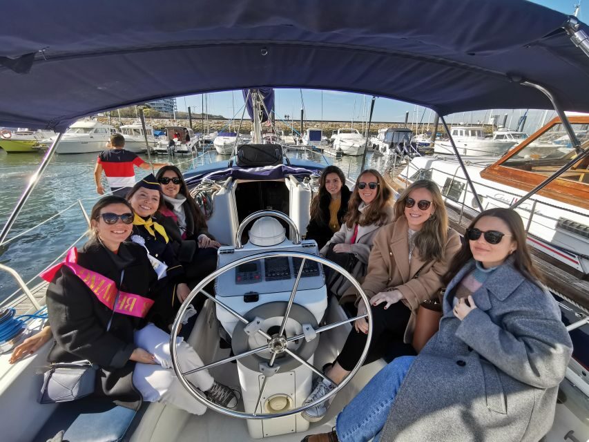 Porto: Charming Sailboat Bachelor Party with drinks - The Real Value
