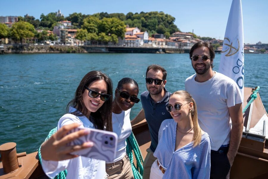 Porto City Full Day Minibus Tour, Wine Tasting & Six Brigdes - Scenic River Cruise and Bridge Views