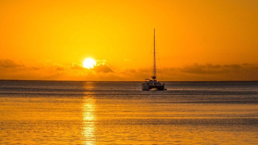 Porto Conte: Sunset catamaran excursion with aperitif - Practical Considerations and Tips for Travelers