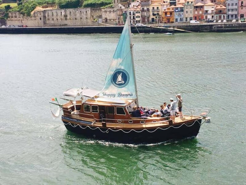 Porto: Douro Classic Boat Tour - The Itinerary: Navigating Porto’s Bridges and Shorelines
