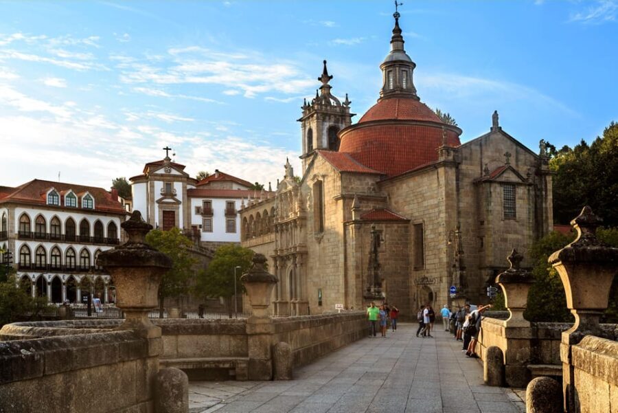 Porto: Douro Valley Wine Tour with Lunch, Tastings & Cruise - Who Is This Tour Best For?
