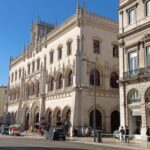 Porto Private Tour 2H - The Transportation and Guide Experience
