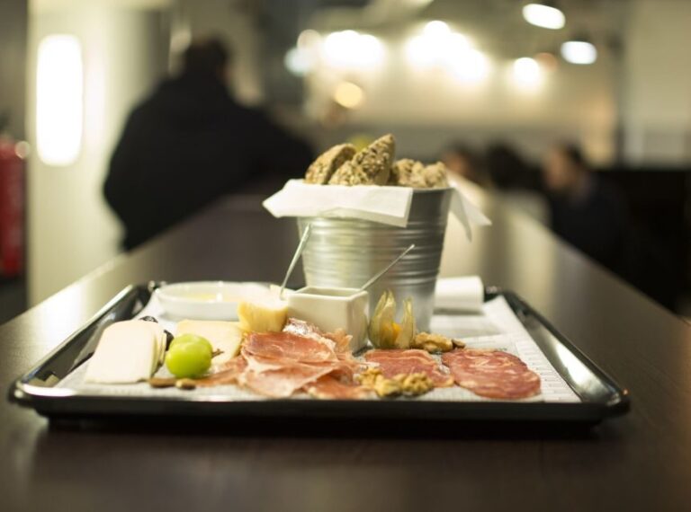 Porto: Private Walking Food Tour with Tastings - The Itinerary Breakdown