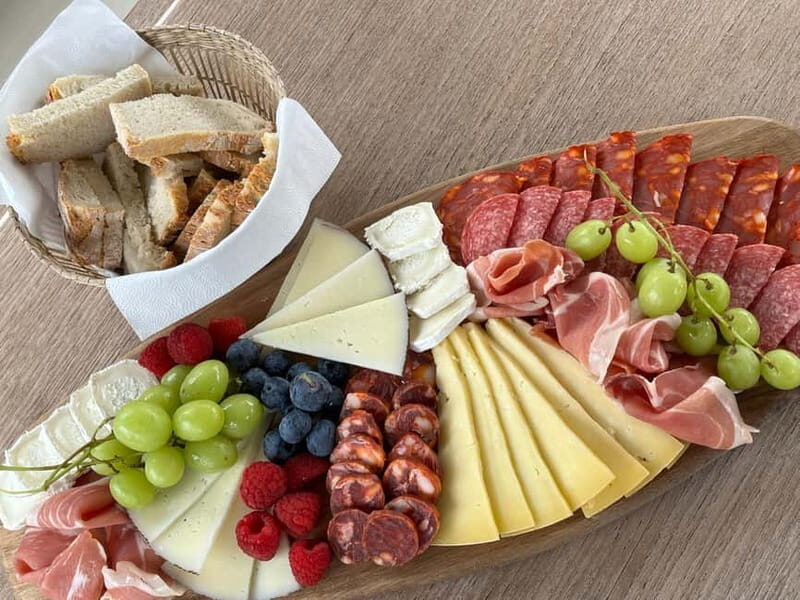 Porto: Private Yacht Cruise with Local Wines & Snacks - The Detailed Itinerary