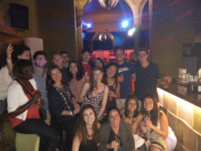 Porto: PubCrawl with 6 Drinks+VIP Club Entry - Visiting Porto’s Top Bars: What to Expect