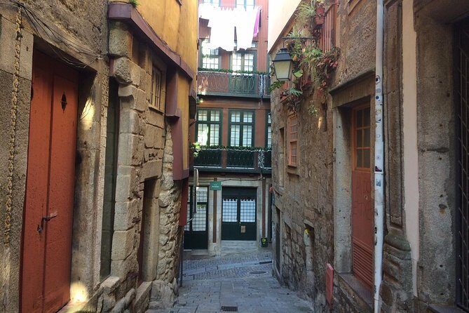 Porto Small Group Walking Tour with Lello Bookshop - What’s Included and What’s Not