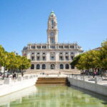 Porto to Gaia Walking Tour - Port Wine Included - Exploring Porto City Hall and Avenida dos Aliados
