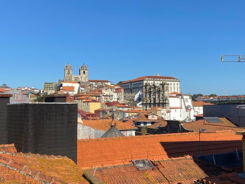 Porto walking Tour with private visit Stock Exchange Palace - The Showstopper: Private Visit to the Stock Exchange Palace