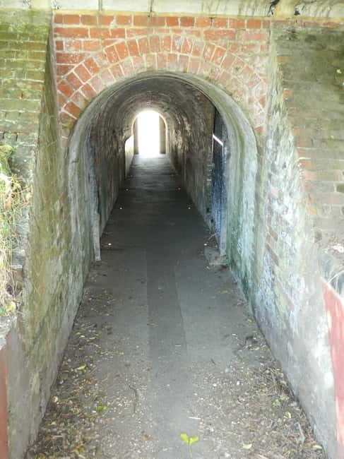 Portsmouth: Old Portsmouth Guided Walk - Who Is This Tour Best For?