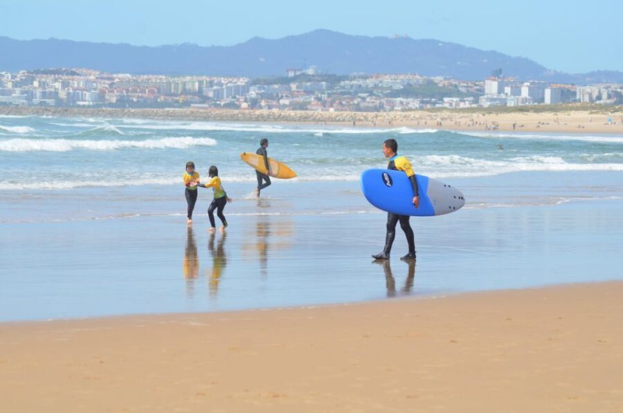 Portugal Surf School: Surf Lessons in Costa da Caparica - The Inclusions and Facilities