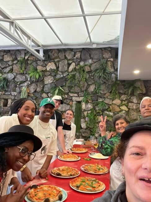 Positano: Small Group Pizza Making Class with Drink Included - The Scenic Setting and Its Value