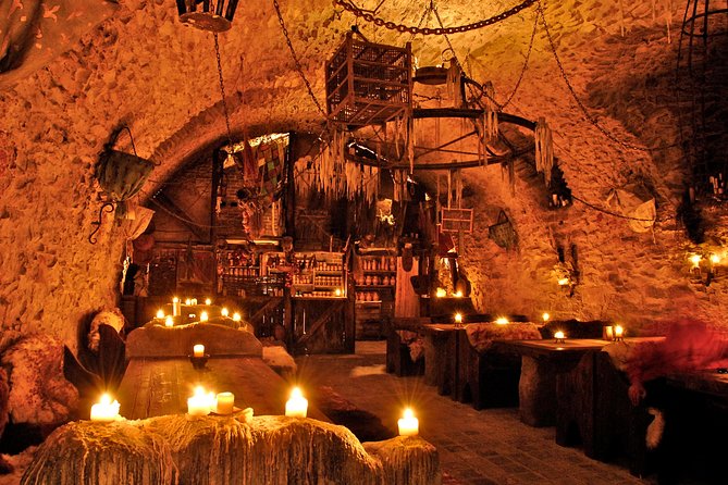 Prague 5 Courses Medieval Dinner and Live Performances - An Atmosphere Steeped in History and Fun