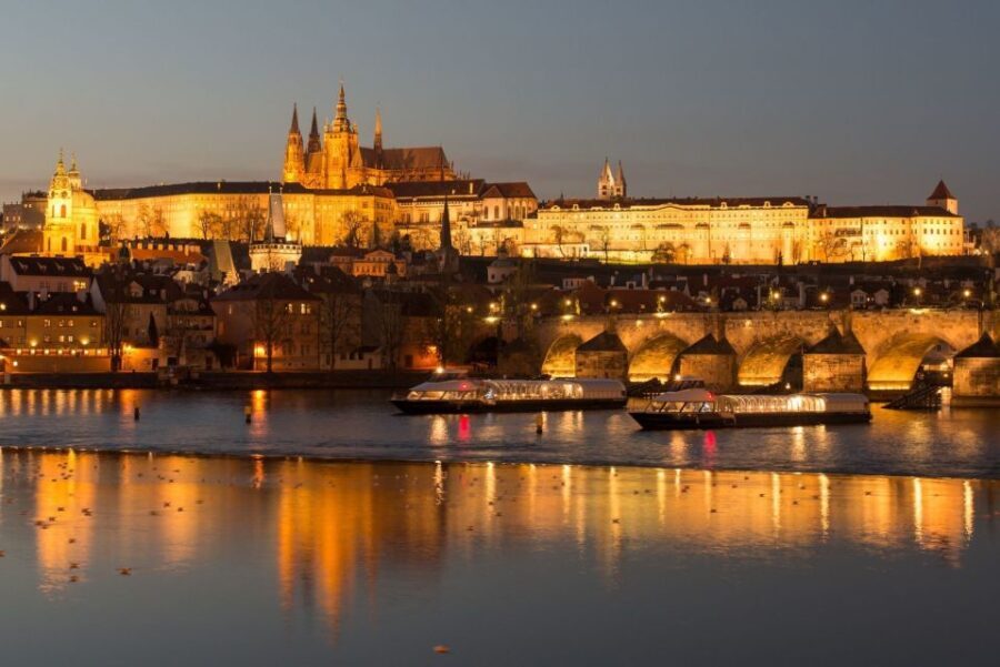 Prague: City Tour and Dinner Cruise with Hotel Pickup - The Land and Landmarks: A Guided Tour Through Prague’s Historic Heart
