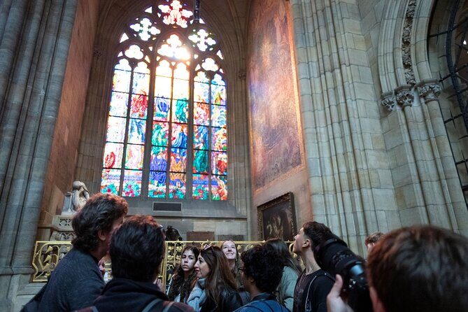 Prague Combo: Castle Guided Tour, Bus and Optional Boat - The Itinerary in Detail