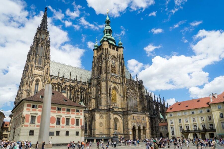Prague: Full-Day Old Town, River Cruise & Prague Castle Tour - Whats Included and Whats Not