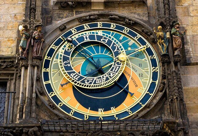 Prague Full Day VIP Experience: Private Guide, Car, Lunch, Boat - Dining and Scenic Relaxation