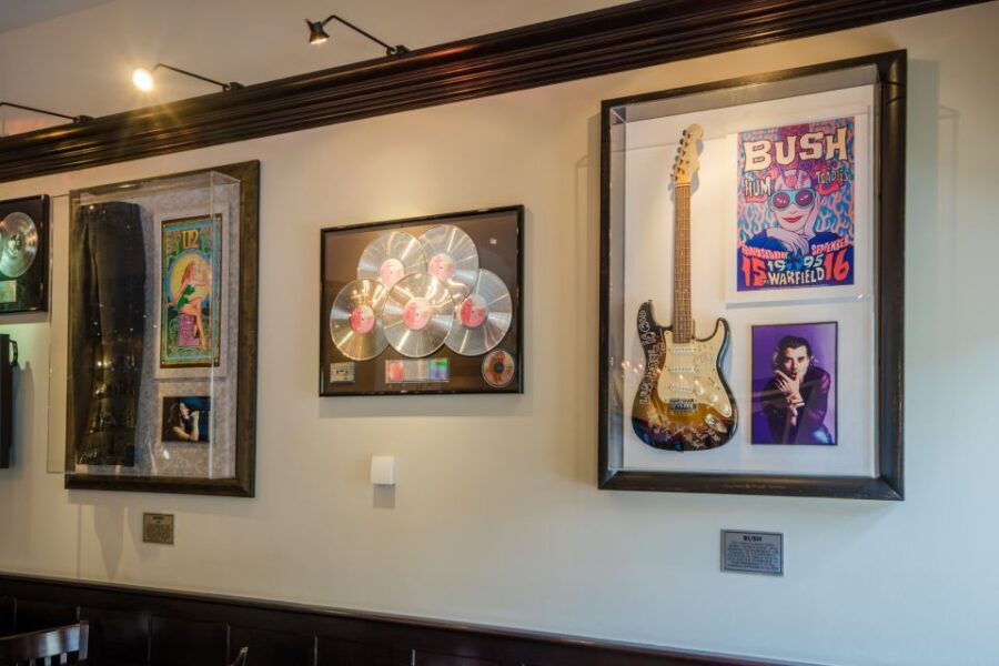Prague: Hard Rock Cafe with Set Menu for Lunch or Dinner - What to Expect from Your Meal