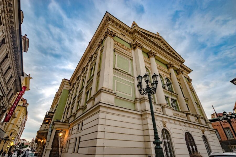 Prague: Legendary Beer Tour with Dinner - What Travelers Should Know: Practical Details