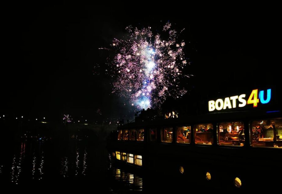 Prague: New Year's Eve Cruise through Midnight - The Pros and Cons