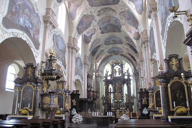 Prague Old Town Tour with a Classical Concert - The Concert: A Highlight of the Evening