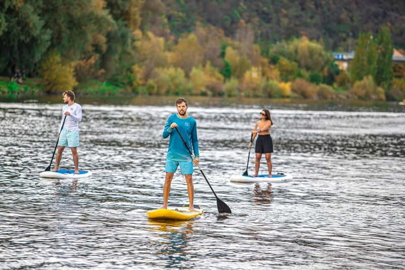 Prague: Paddleboard Rental - The Water and the Scenery