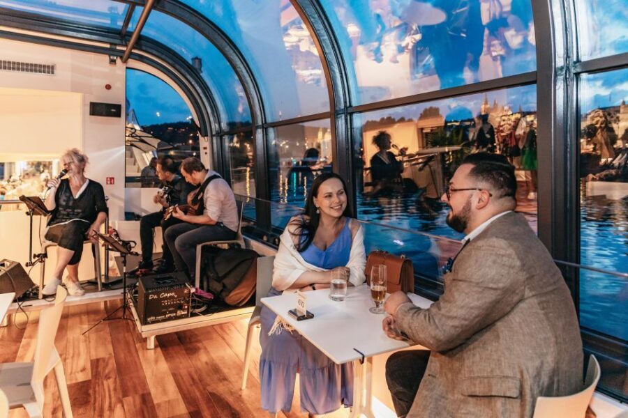 Prague: Sightseeing Dinner Cruise on Open-Top Glass Boat - The Perfect Fit for Who