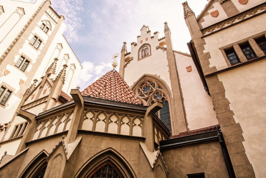 Prague: Synagogues and Jewish Quarter Private Walking Tour - An In-Depth Look at the Tour Experience