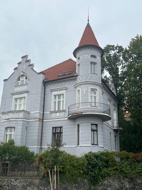 Pragues secrets of famous lovers. Romantic walking tour - What’s Included and What’s Not