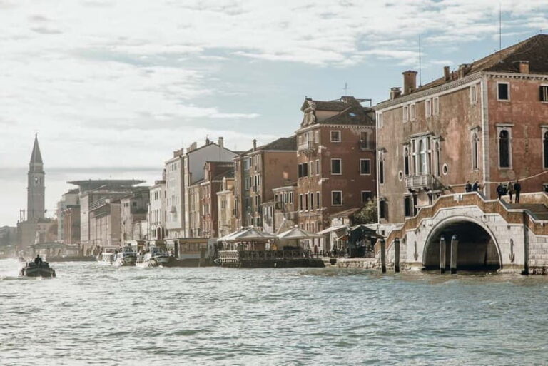 Premium Lagoon Excursion: Murano Glass, Burano & Lace Museum - Transport, Group Size, and Overall Value