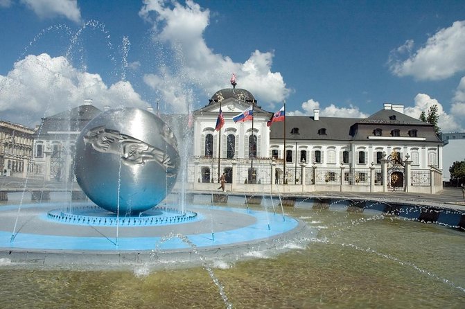 Private 2-hour Walking Tour of Bratislava with official tour guide - Key Points