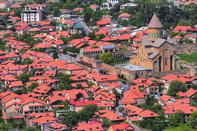 Private 4-Day Tours & Transfers from Tbilisi to Top Georgia Spots - The Itinerary: A Deep Dive